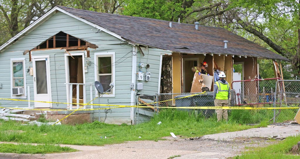 Undefeated Pipeline Explosion Lawyers Investigate April 2, 2018, Dallas ...