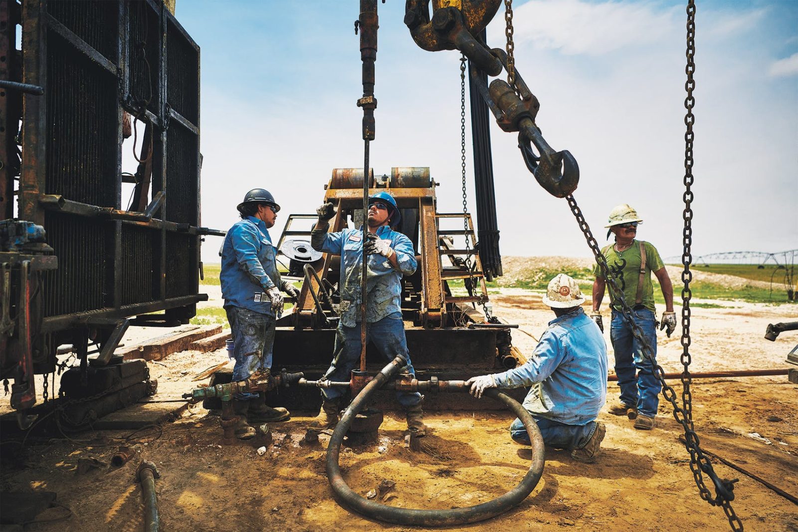 Oilfield Worker Safety Measures Potential Employer | Oilfield Accident ...